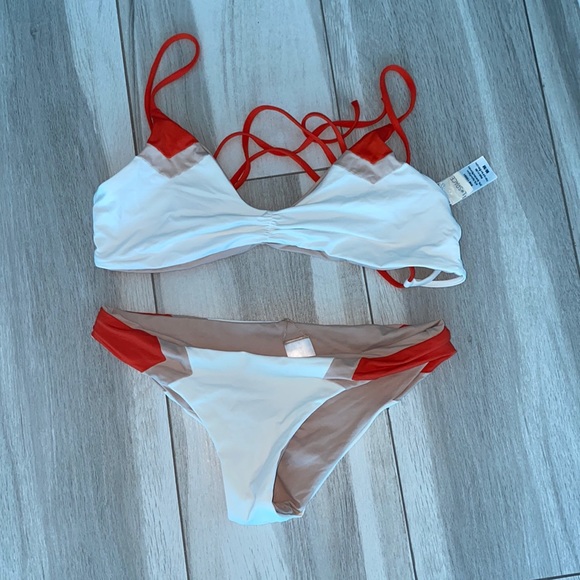 l*space | Swim | Lspace Reversable Bikini Medium Xs | Poshmark